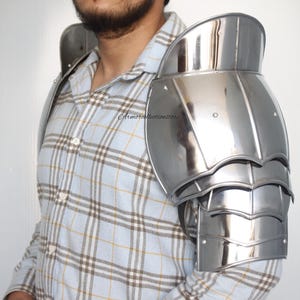 HANDAMADE Medieval Steel Spaulders Gothic LARP Pauldrons Arm Armor - Etsy