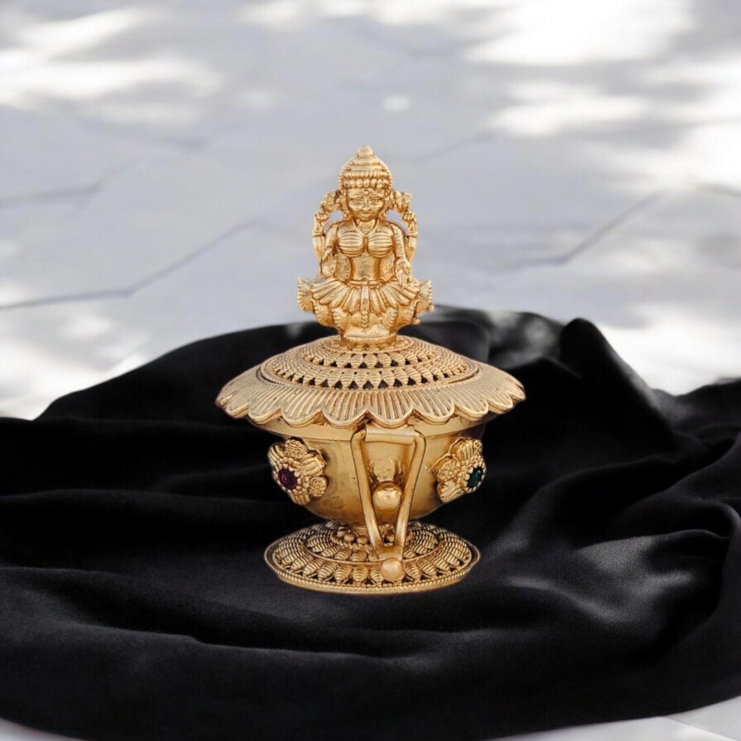 Lakshmi Kumkum Box/kumkum Box Design/buy Gift Articles Kumkum Box ...