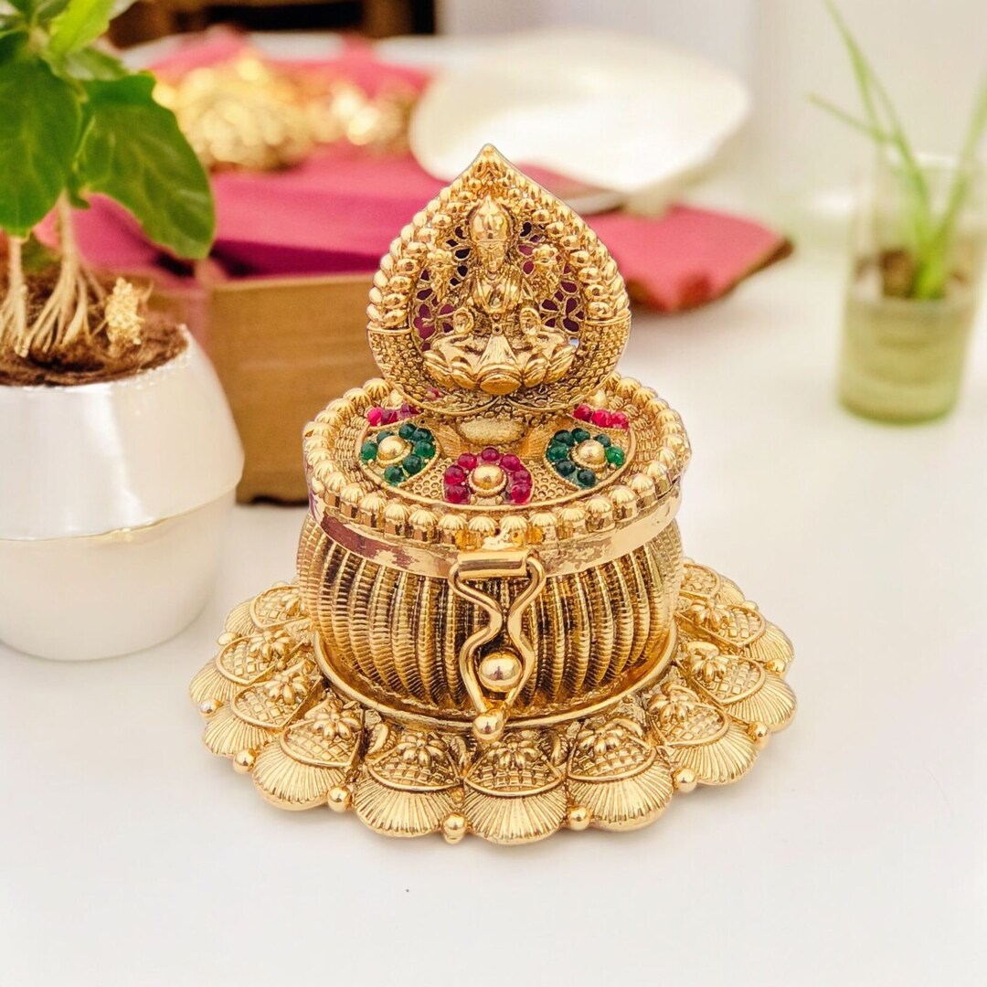 South Indian Kumkum Box, Lakshmi Devi Kumkum Box,buy Gift Articles ...
