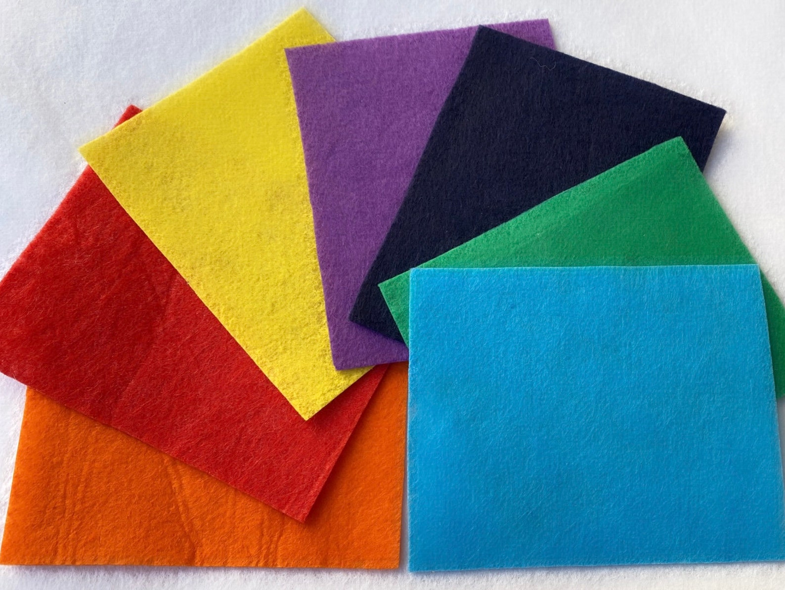 Hard Korean Rainbow Colours Felt 1mm Thick Sheets, Polyester Felt Sheet ...