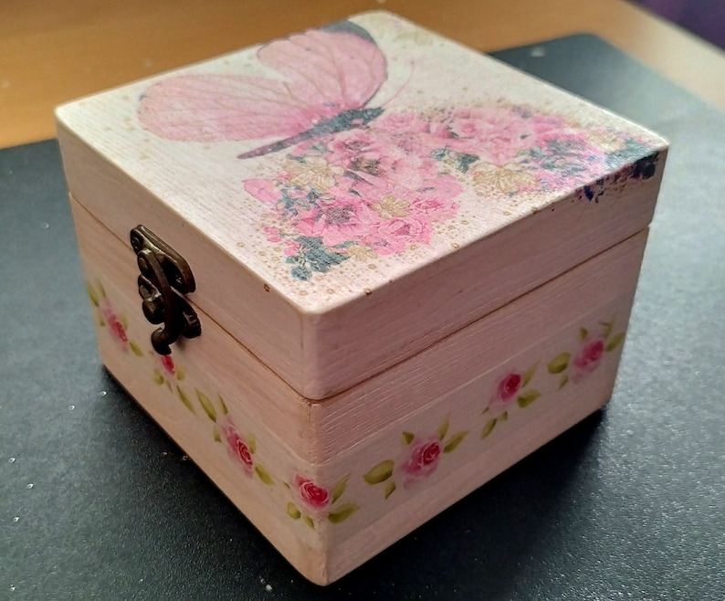 Wood Box Painted and Decorated by Hand - Etsy