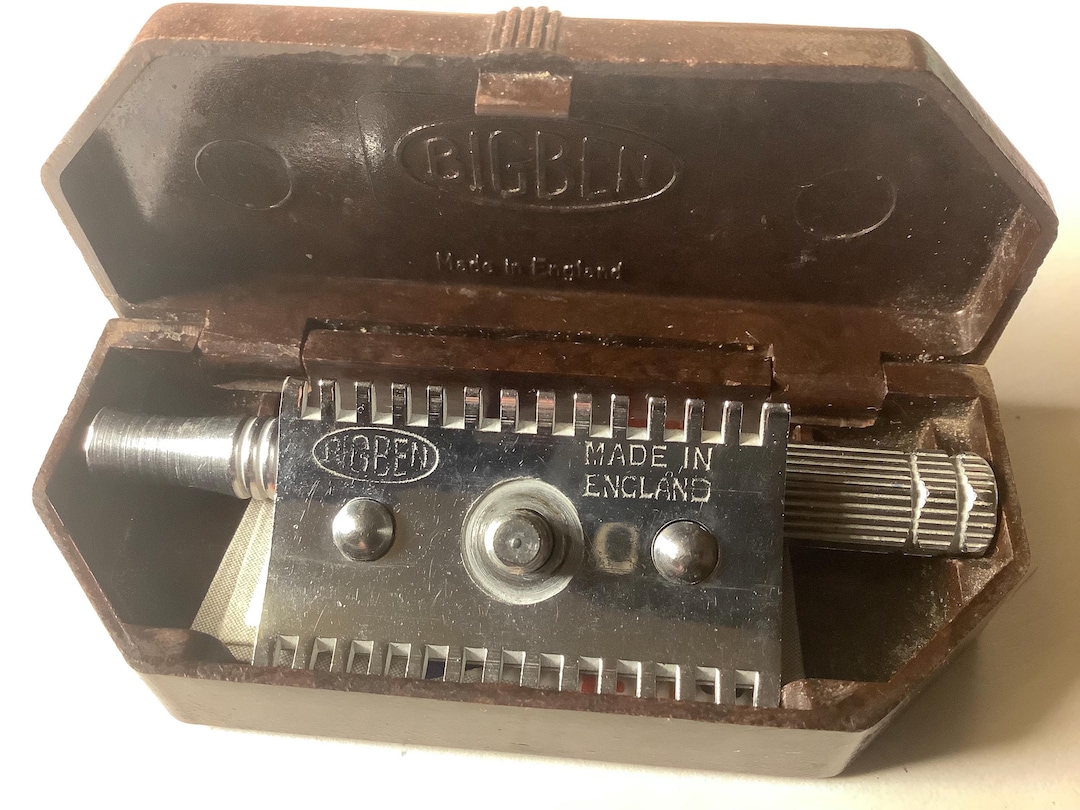 Souplex Big Ben Safety Razor Set in Art Deco Bakelite Box With Blades ...