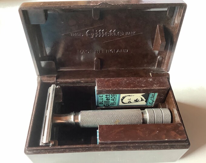 Mid Century Gillette TTO Rocket Safety Razor. Bakelite Box Blades and ...