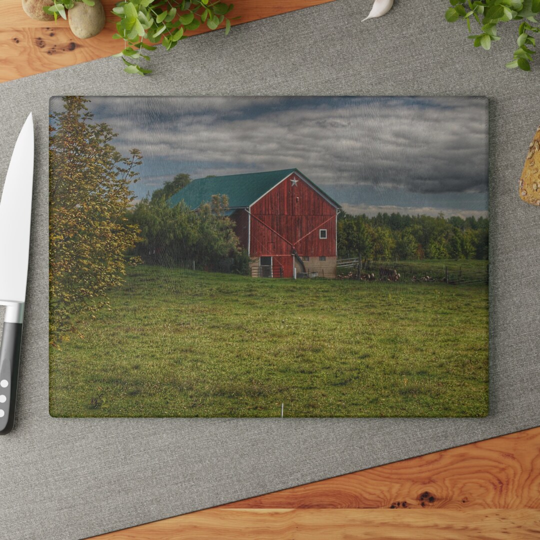 Kingston Road Cow Barn: Barn Boutique Tempered-glass Cutting - Etsy