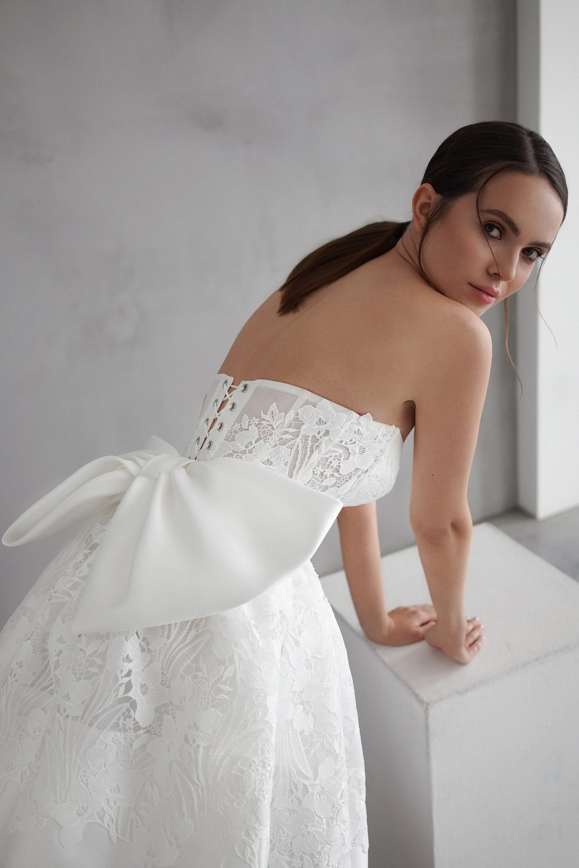 Charming Lace Embroidered Mini Wedding Dress, Sweetheart Neckline ...