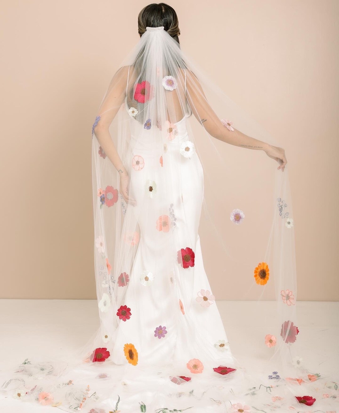 Wildflower Veil | Veil | Bridal Veil With Flowers | Unique Wedding Veil ...