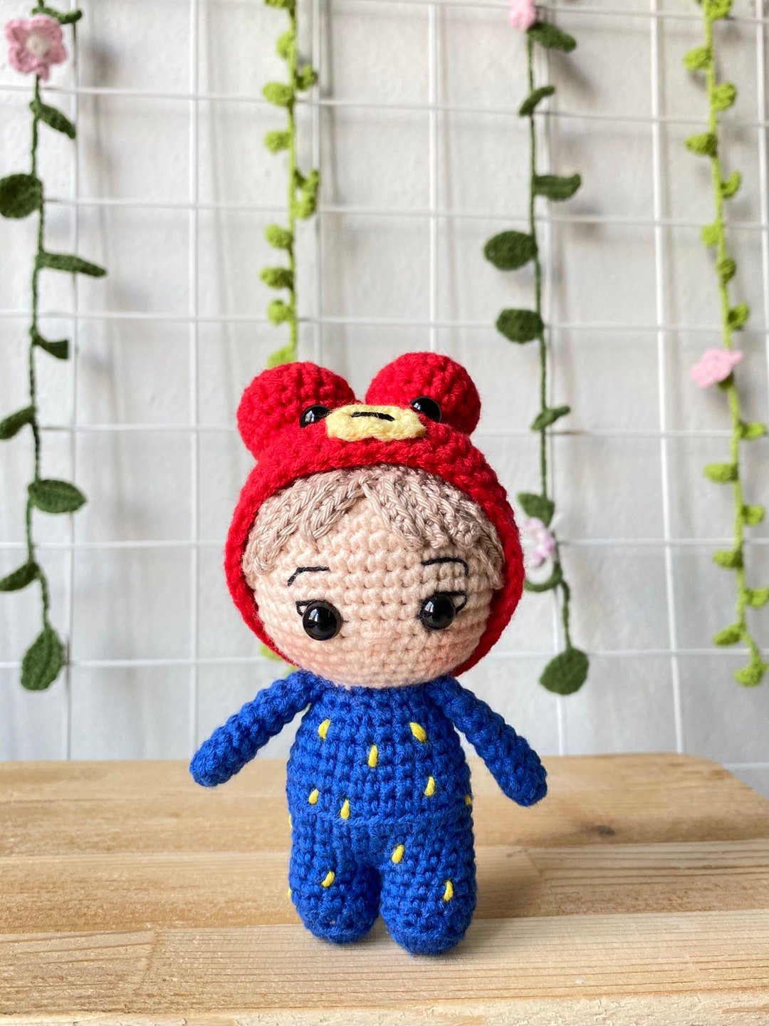 Crochet Doll , BTS , Tata , Crochet Bts , Crochet Taehyun , Crochet ...