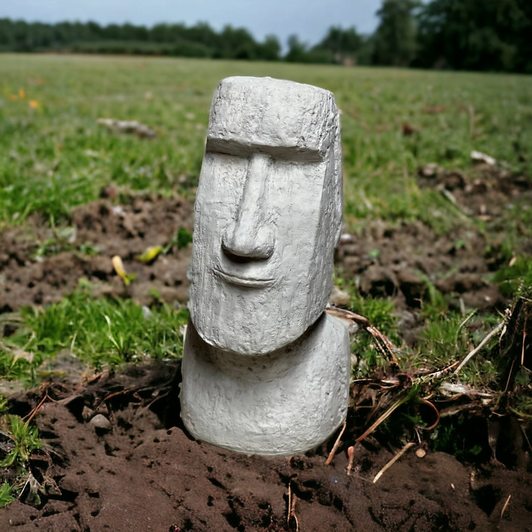 Stone Moai Head Statue Concrete Zen Garden Moai Figure Indoor and Outdoor Easter Island Garden ...