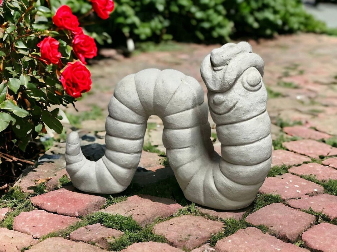 Cowboy Willy Worm Statue Concrete Worm in Hat Figure Handmade Cowboy ...