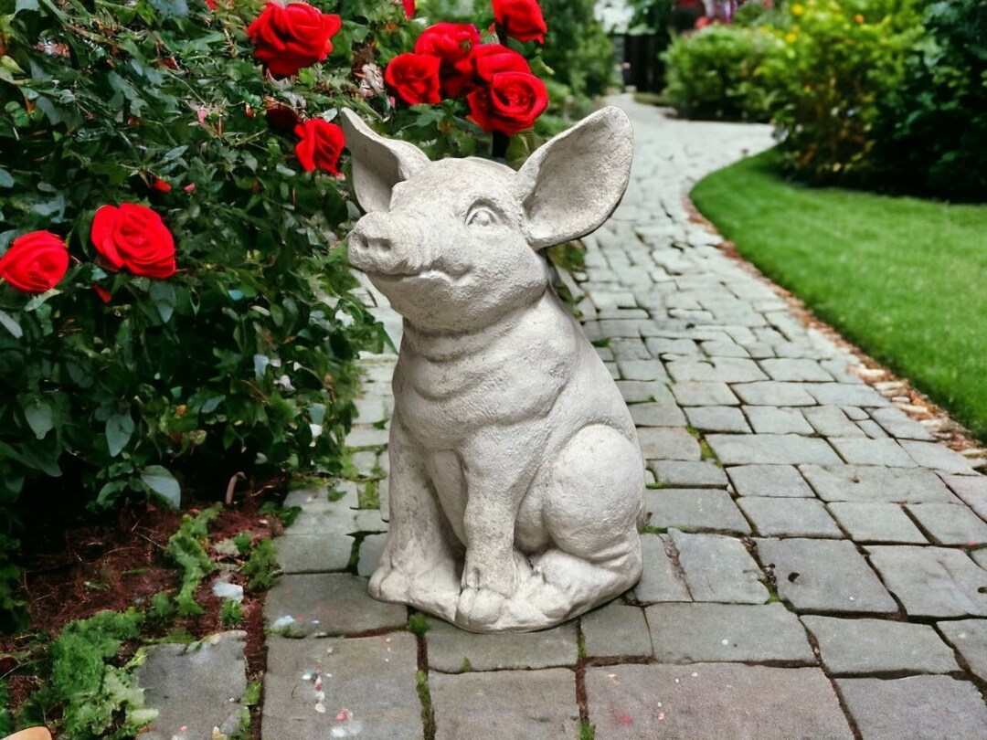 Realistic Wilbur Pig Statue Sitting Wilbur Breed Pig Sculpture - Etsy