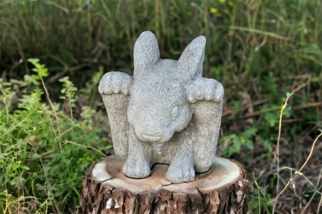 Running Bunny Statue Concrete Rabbit With Legs up Sculpture Outdoor ...
