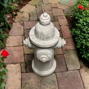 Massive Fire Hydrant Statue Creative Water Pomp Figurine Decoration for ...