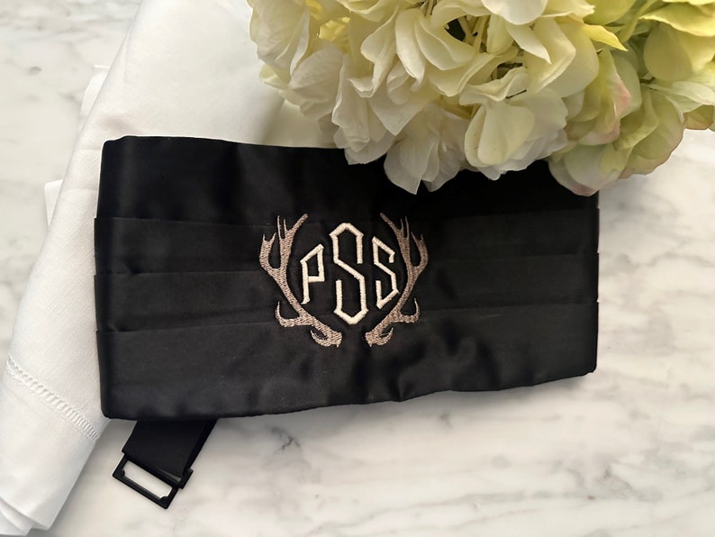 Monogrammed Men's Formal Cummerbund With Antlers - Etsy