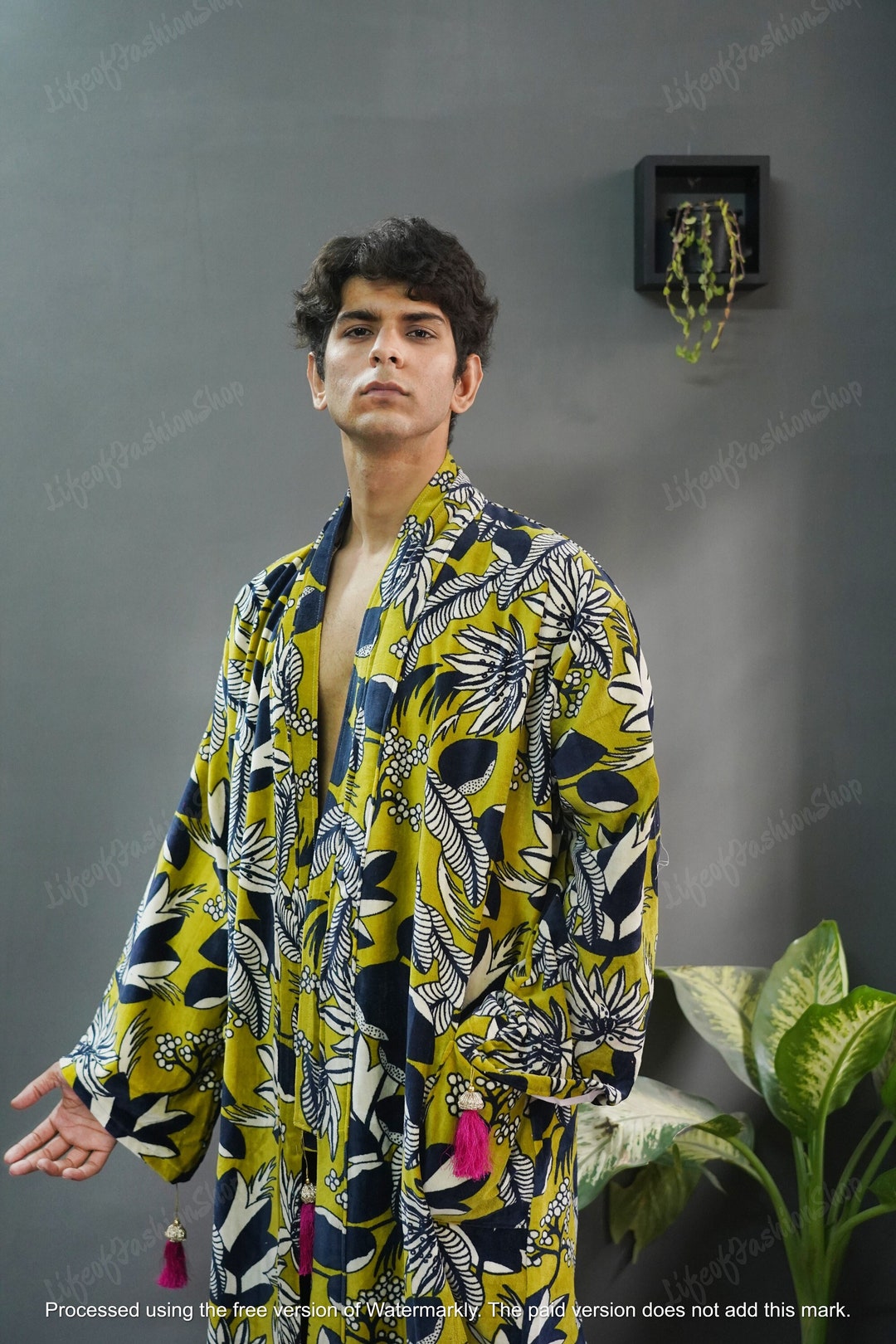 OFMD Green Velvet Banyan Fabric Kimono Cotton Velvet Robe Long ...