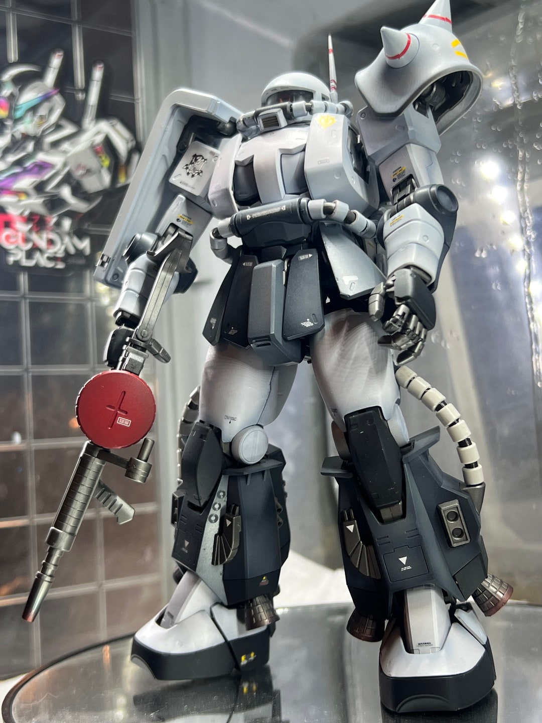 Eric Manthfield Custom Zaku II MG 1/100 Fully Painted P-bandai ...