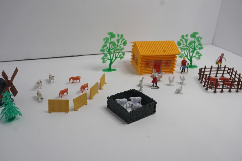 Vintage Britains Herald Plastic Farm Animals - Plastic Toy Figurines ...
