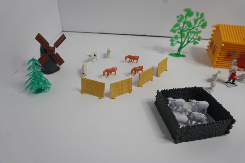 Vintage Britains Herald Plastic Farm Animals - Plastic Toy Figurines ...