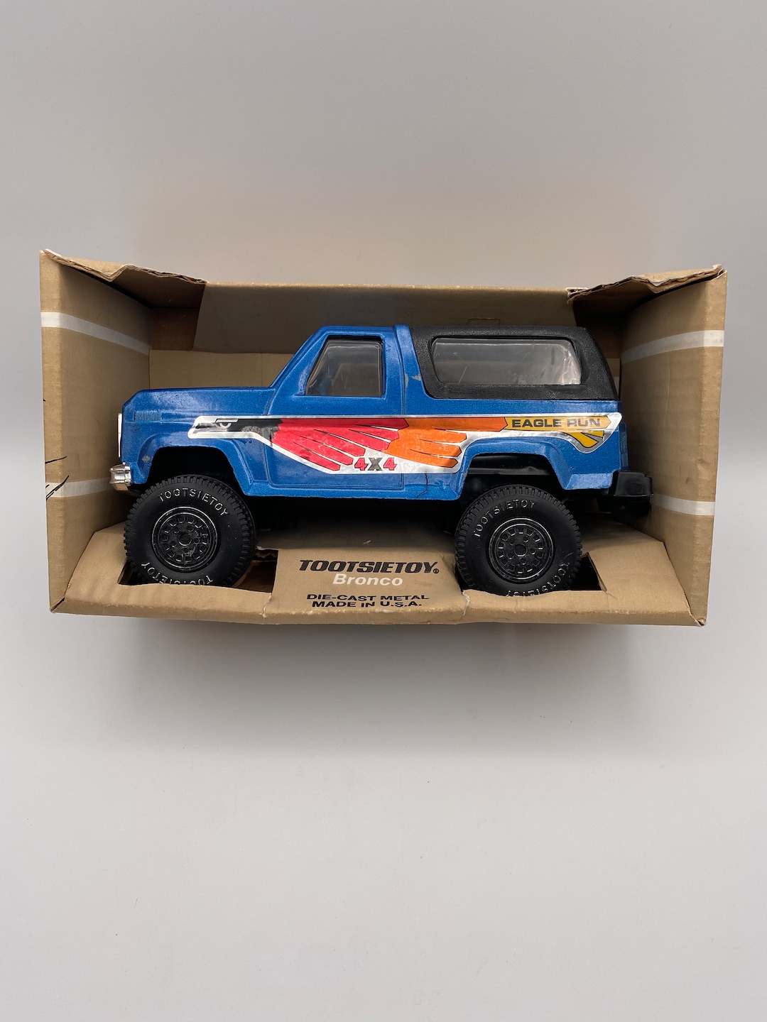 Vintage Tootsietoy Blue 4x4 Bronco Eagle Run Ford USA Toy Car ...