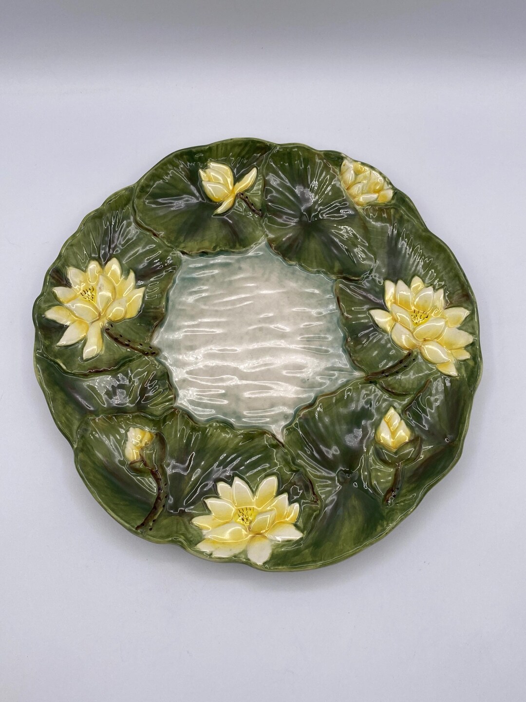 Pacific Rim Yellow Water Lily Dinner Plate - Etsy