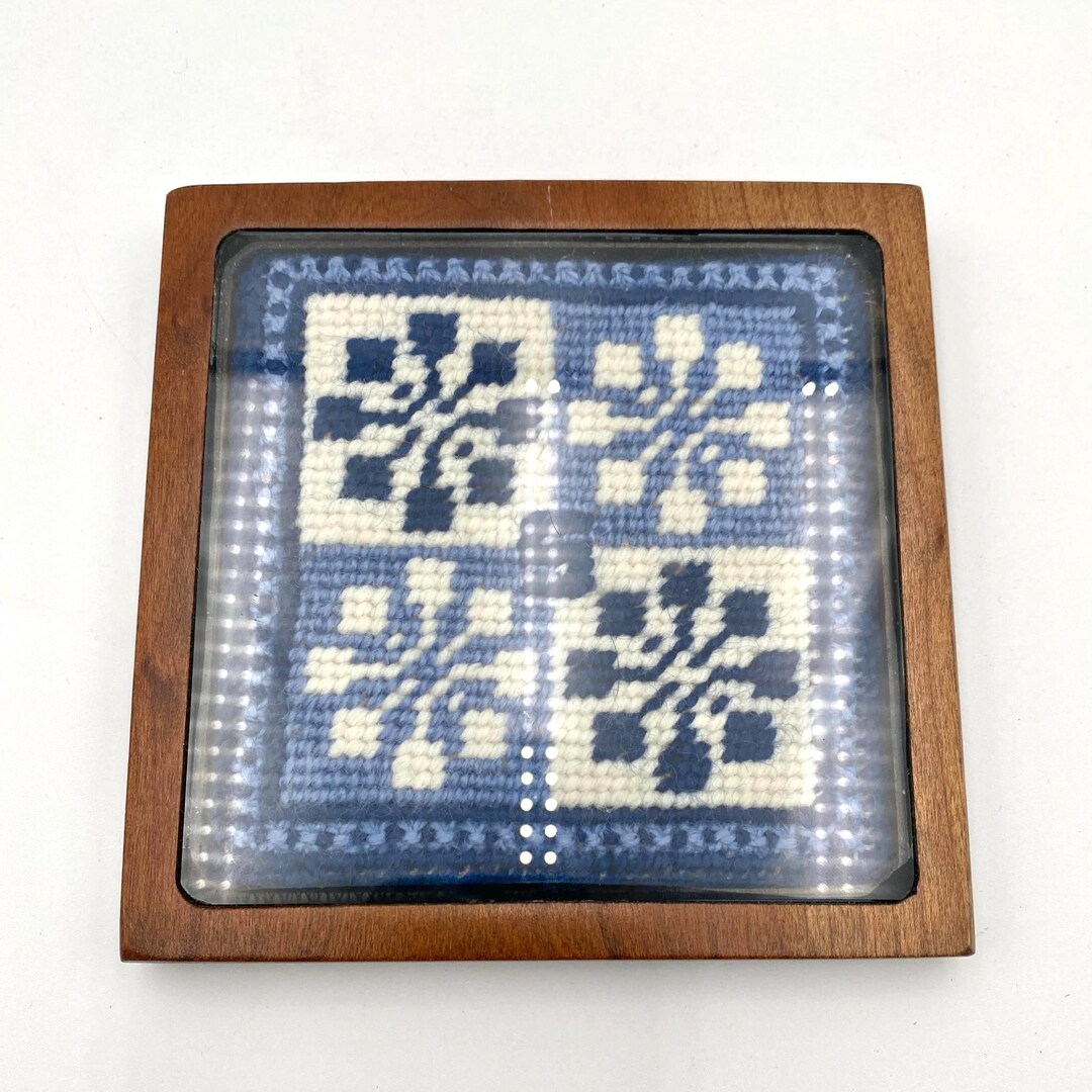 Handmade Snowflake Trivet With Acrylic Top and Wood Frame, Plastic ...
