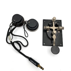 WWII US Military Navy Morse Code Communicator, Ham Radio, Telegraph Key ...