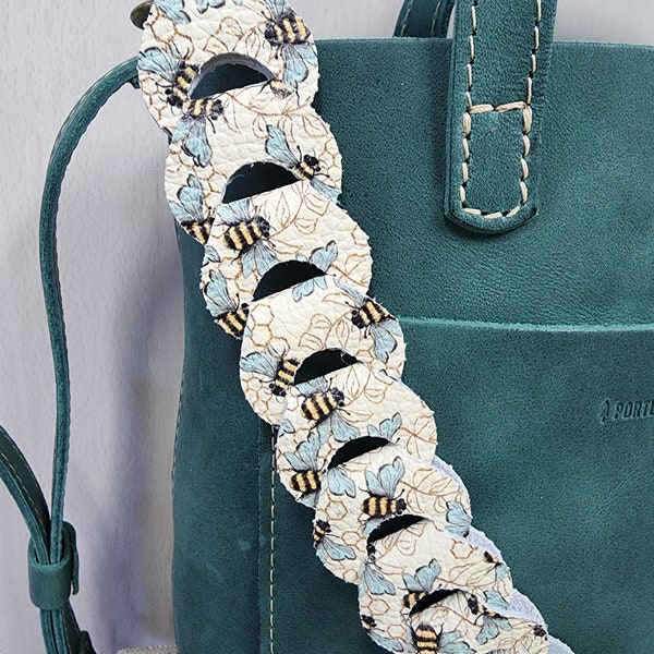 Bee Purse - Etsy