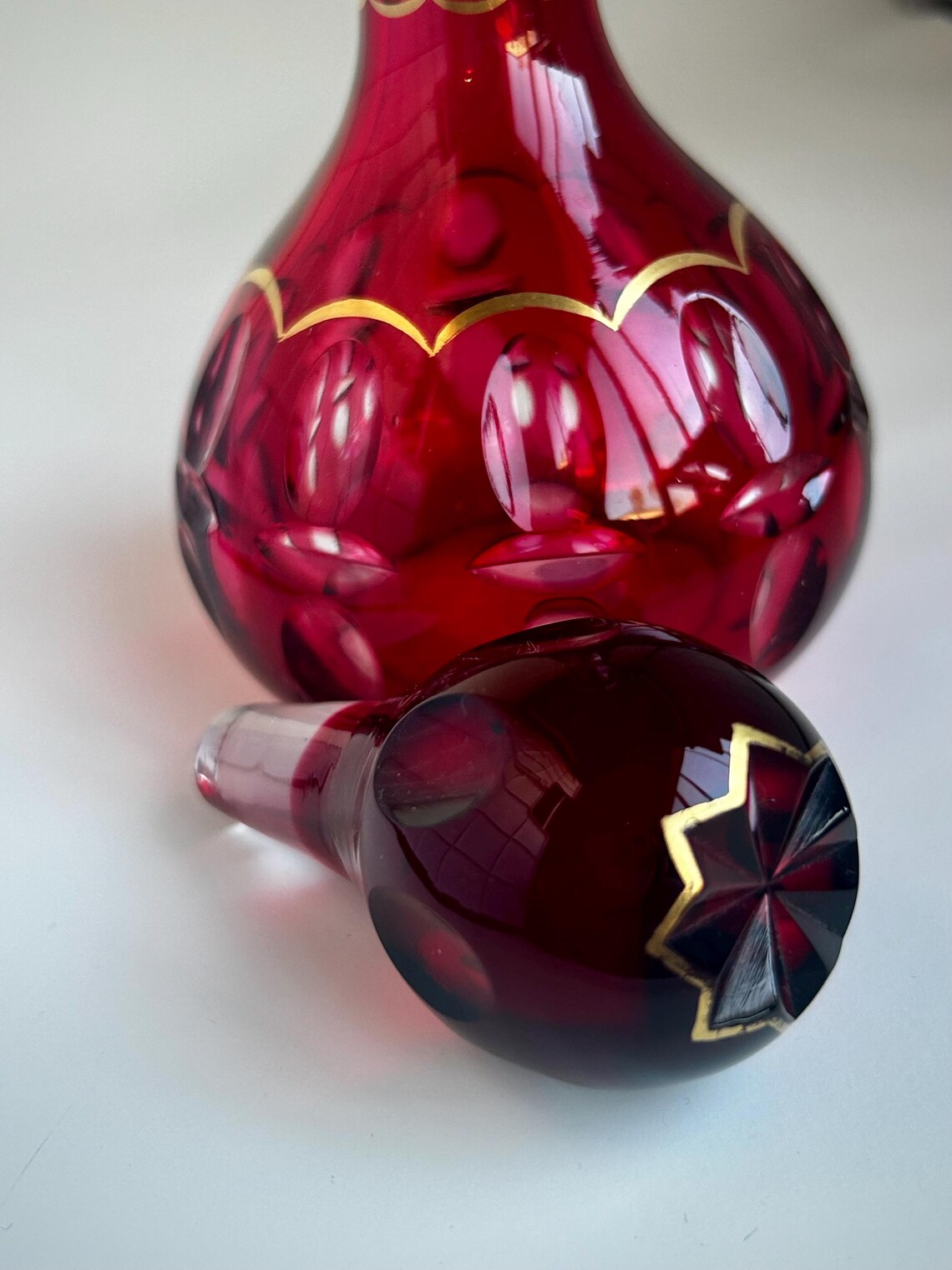 Bohemia Glass Decanter, Ruby Red With Gold Accents - Etsy