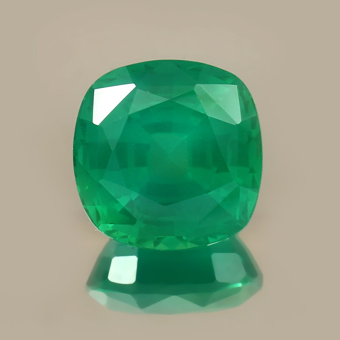 Lab Grown Emerald Gemstone: 15mm Cushion Cut, AAA Quality - Etsy