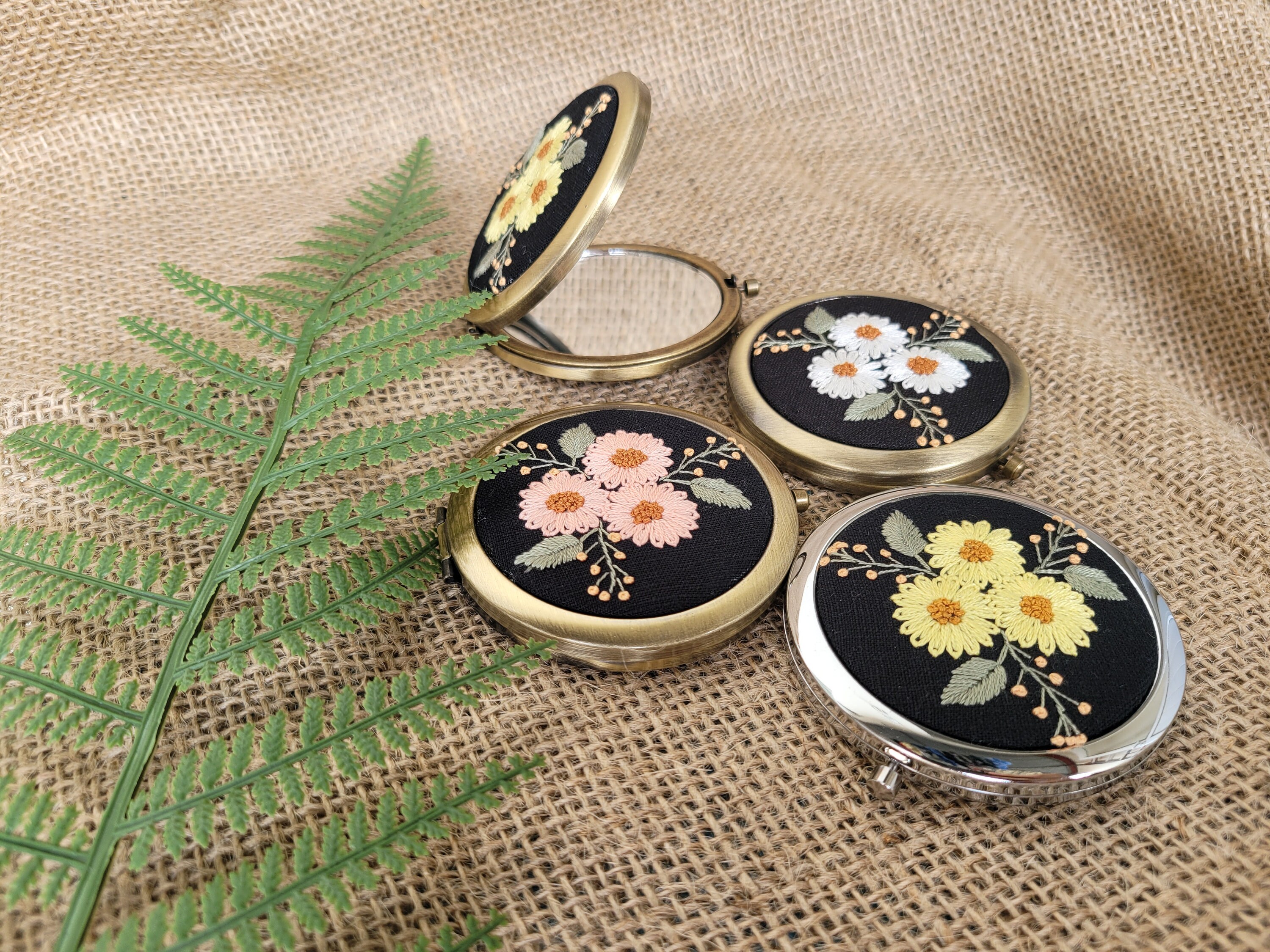 Floral Hand-embroidered Pocket Mirror Compact Mirror Bridesmaid Gift ...