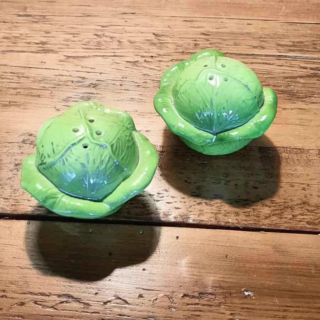 Cabbage Porcelain Ceramic Salt Pepper Shakers, VTG Decorative Tableware ...