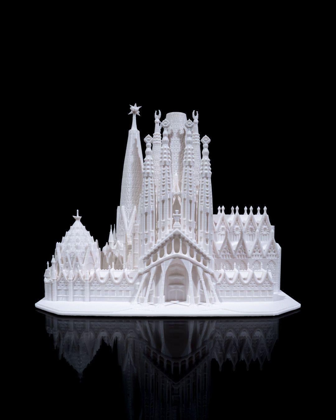 La Sagrada Família Model Replica | Spanish Cathedral Building | Unique ...