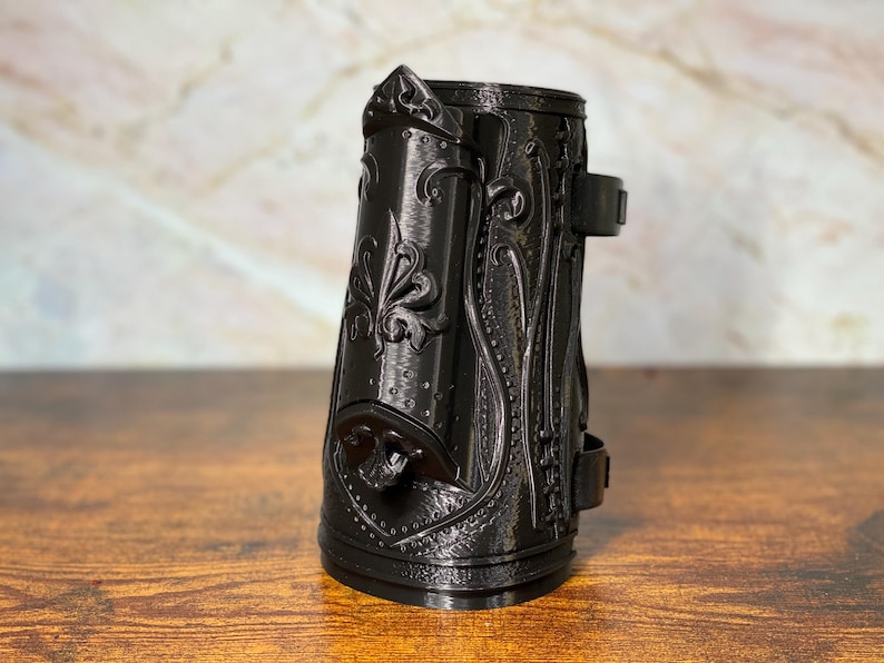 Stealth Blade | Collapsible Wrist Attached Blade | Unique Cosplay Prop ...