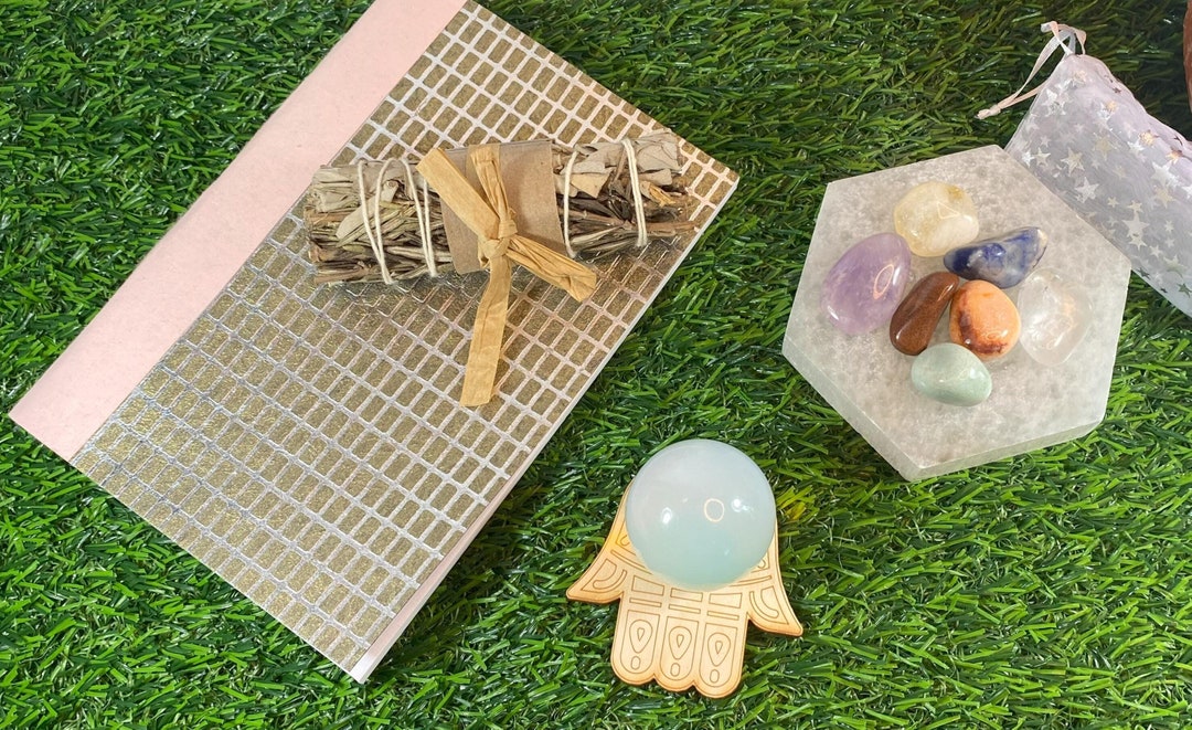 Chakra Meditation and Manifestation Kit - Etsy