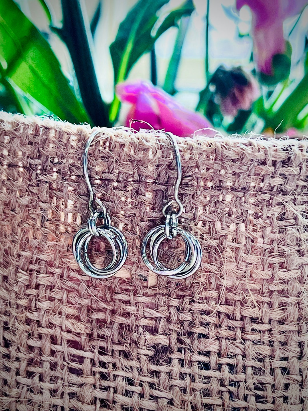 Silver 3-ring Mobius Chain Maille Earrings - Etsy