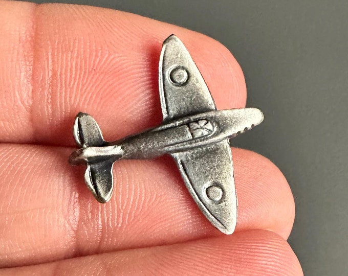 Mini Pewter WW2 Spitfire RAF Royal Air Force Plane Lapel Pin Badge ...