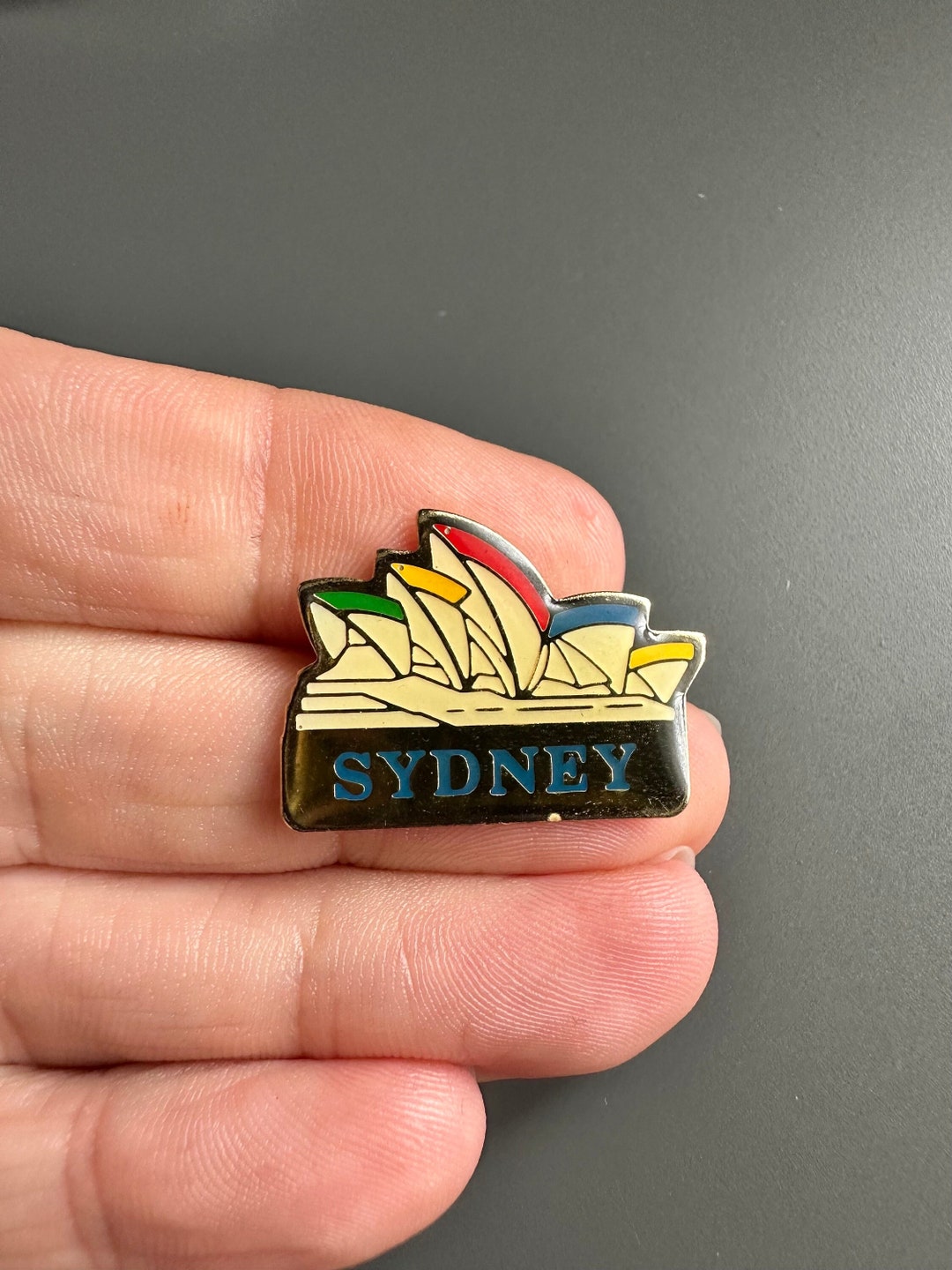 Retro 1990s Sydney Opera House Australian Travel Souvenir Enamel Lapel ...