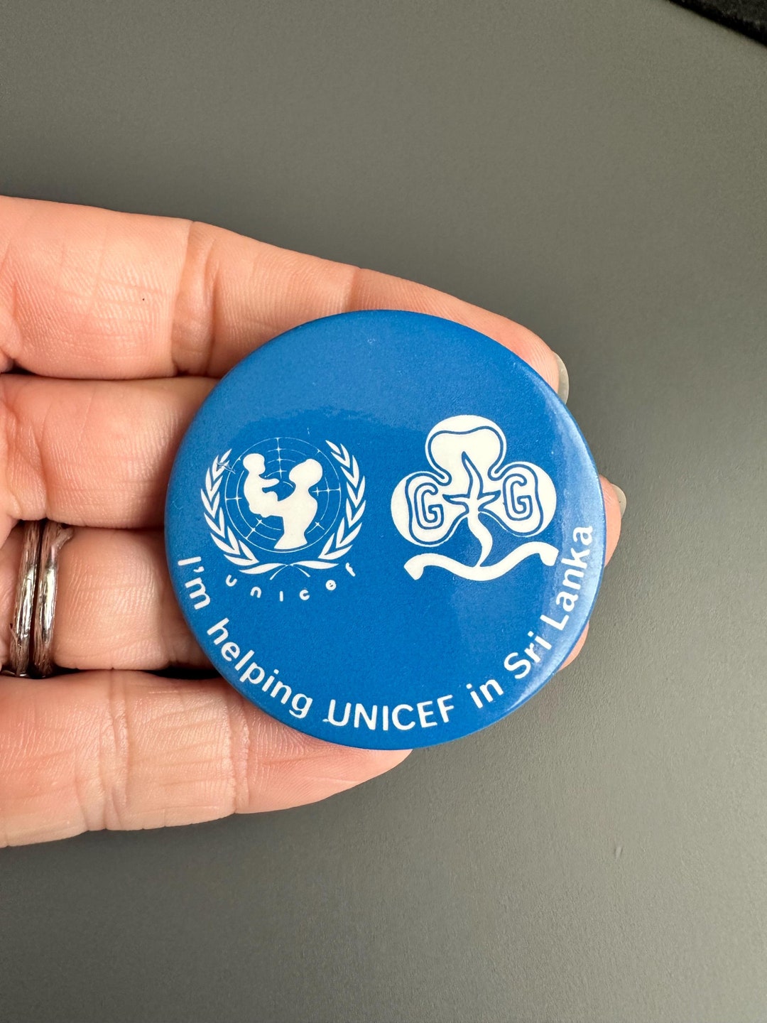1985 I'm Helping UNICEF in Sri Lanka" Girlguiding Trefoil Guild Girl ...