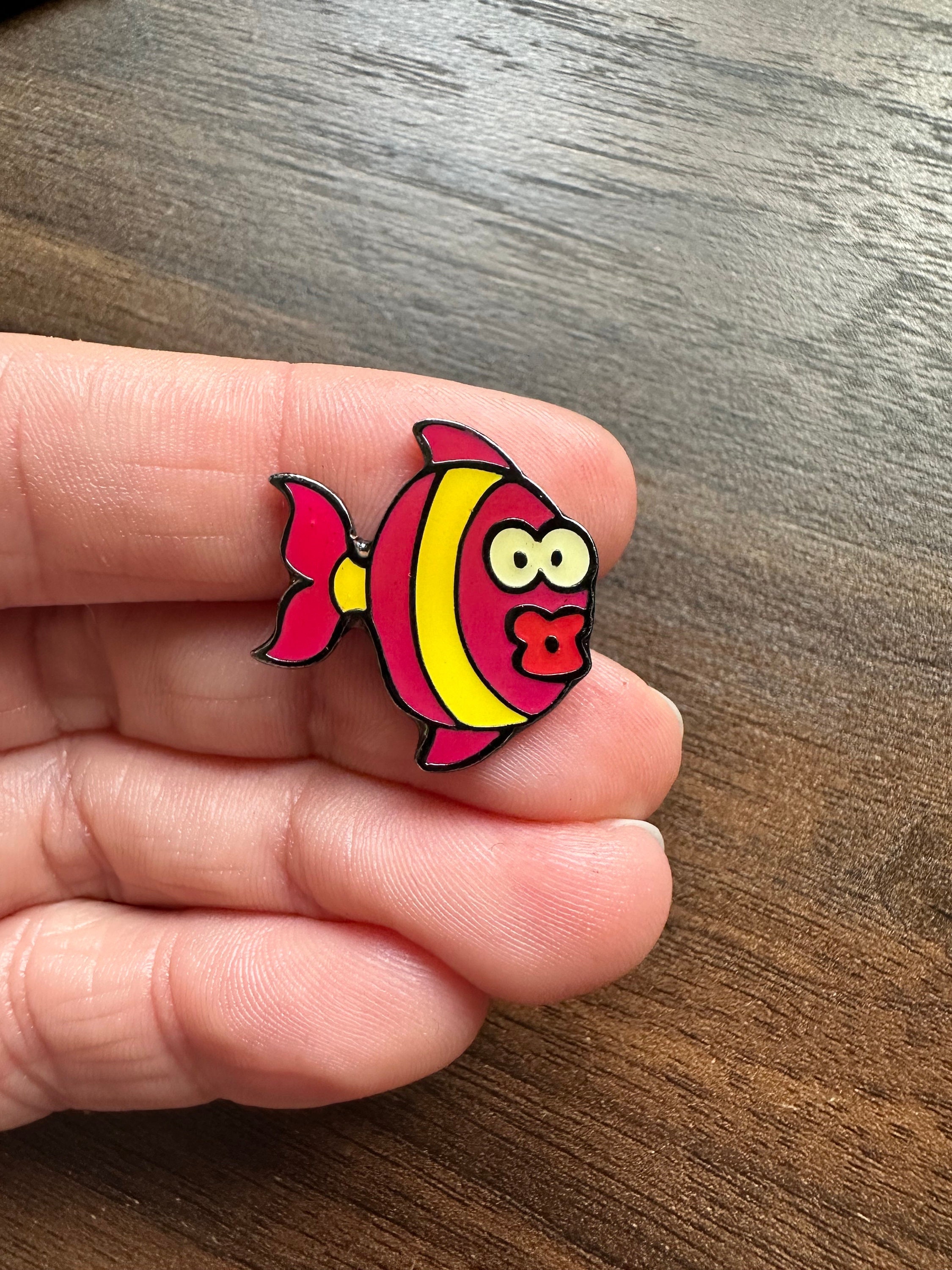 Red Lipped Batfish Toy