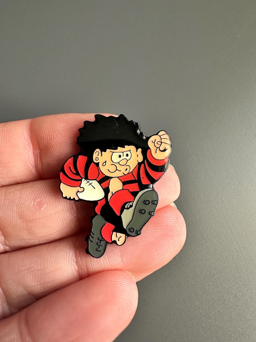 Dennis the Menace Rugby Player Retro Enamel Lapel Pin Badge Beano DC ...