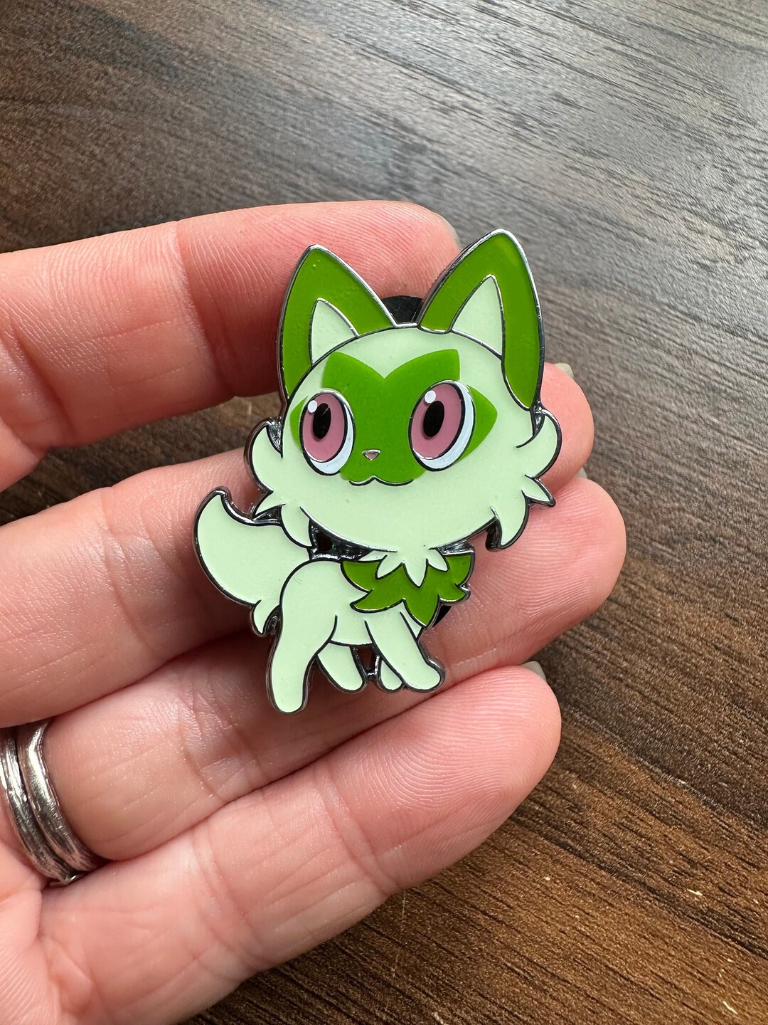 Pokèmon Official Sprigatito Pin Crown Zenith TCG Enamel Lapel - Etsy UK