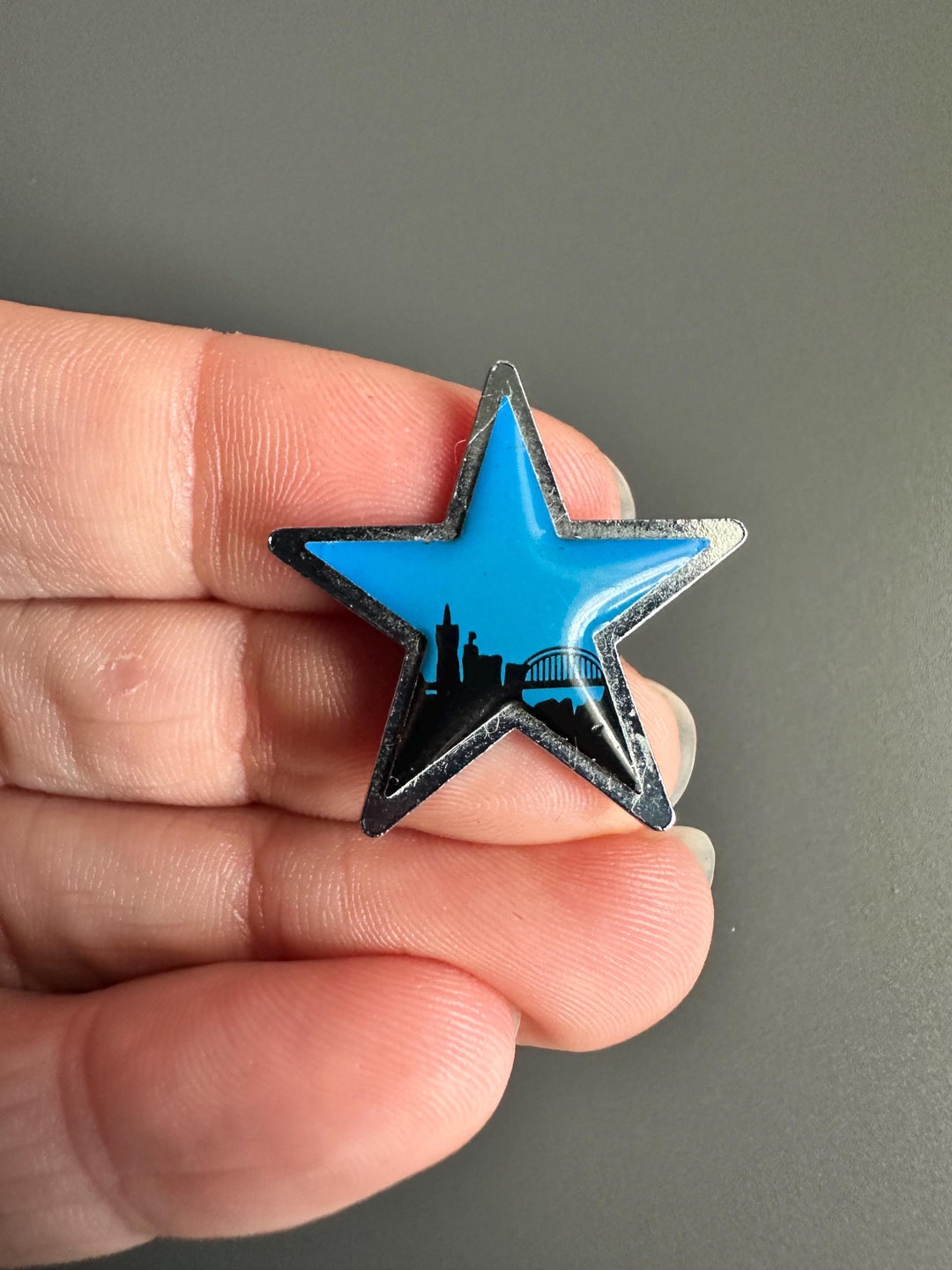 Newcastle United Blue Star Football Club Enamel Lapel Pin Badge Brooch ...