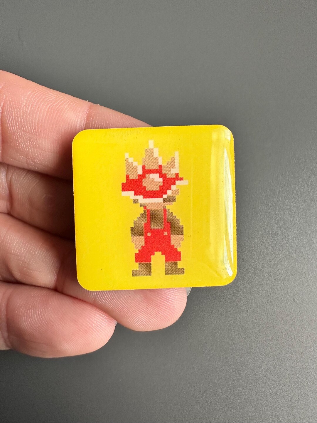 Super Mario Bros Power up Strong 8-bit Nintendo Lapel Pin Badge Brooch ...