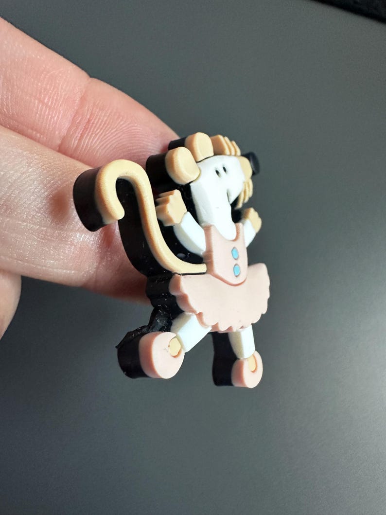 2005 Official Maisy Mouse Ballet Dancing Character 3D Rubber Lapel Pin ...