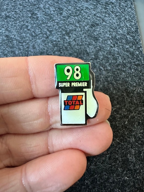 1990s TOTAL oil 98 Super Premier fuel car advertising… - Gem
