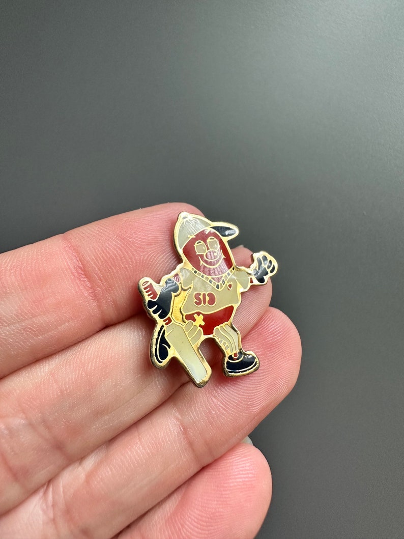 Sid Vintage Cricketer Batsman Cricket Enamel Lapel Pin Badge Brooch - Etsy