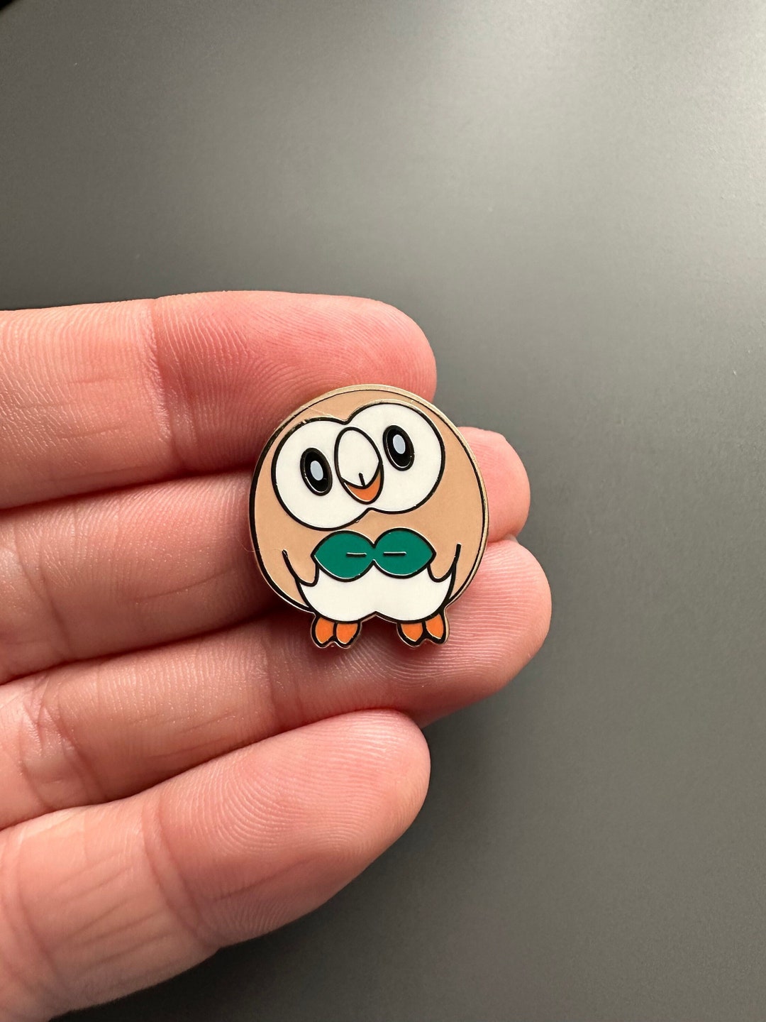 Pokèmon Centre Official Rowlet Mini Pin TCG Enamel Lapel Pin Badge ...