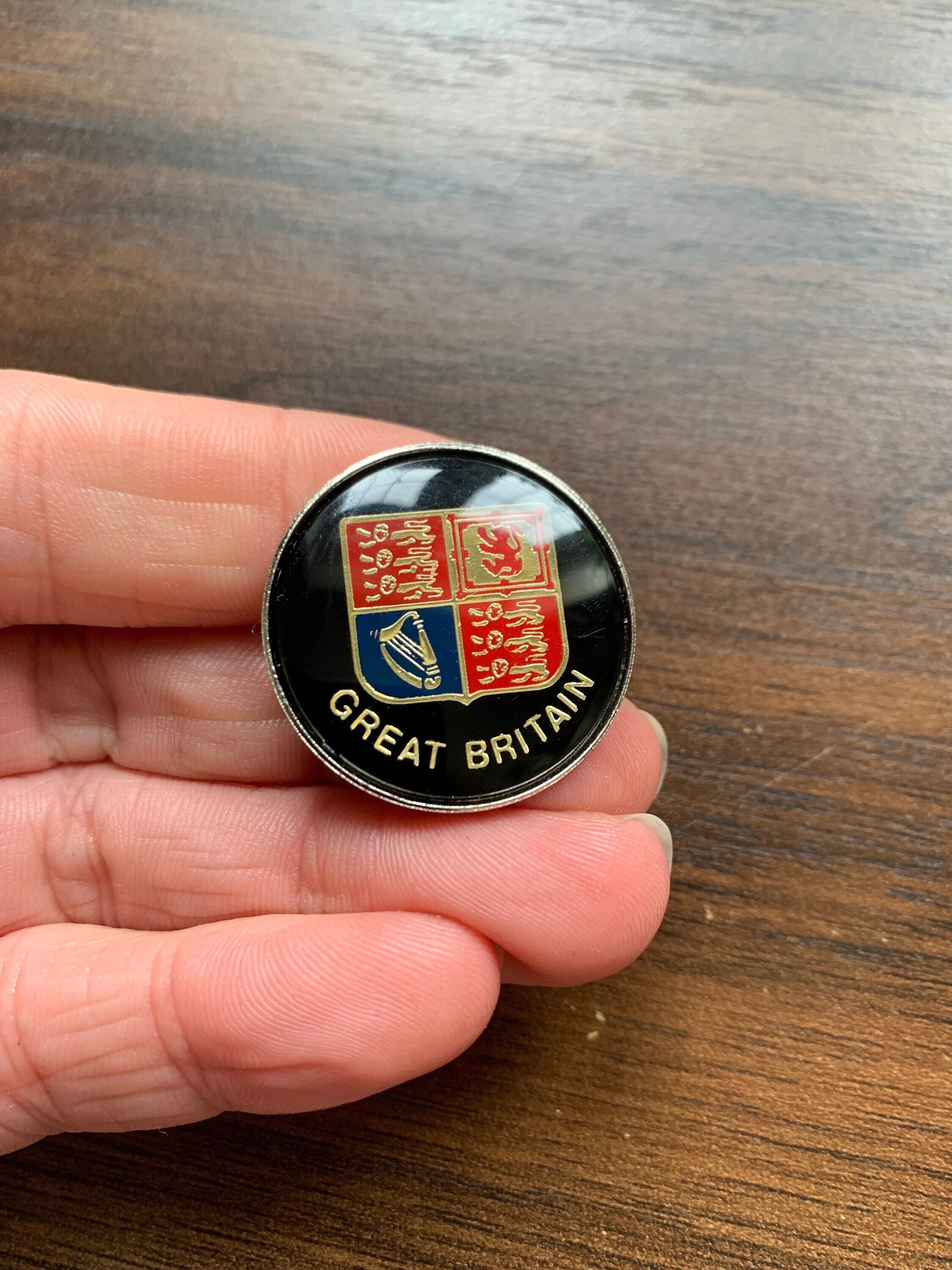 Vintage Great Britain Crest Coat of Arms Lapel Pin Badge - Etsy