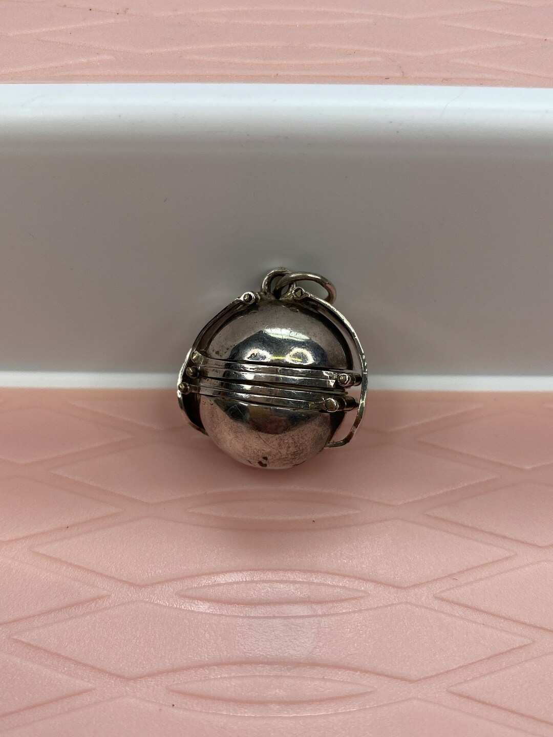 Vintage Locket Pendant With Old Photos With or Without 925 Silver Chain ...