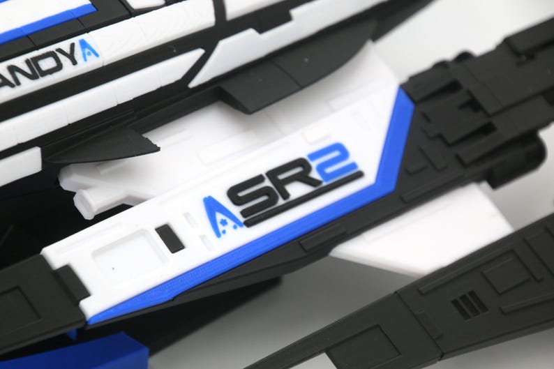 23-inch SSV Normandy SR2 (large) – High-detail Sci-fi Frigate Model- 3D ...