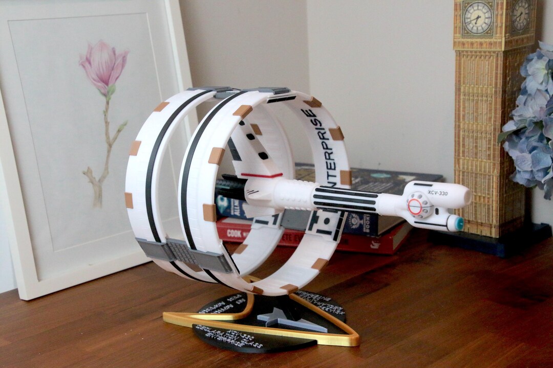 14-inch Declaration Class XCV-330 Enterprise - 3D Printed Replica ...